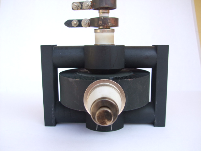 Magnetrons & Klystrons